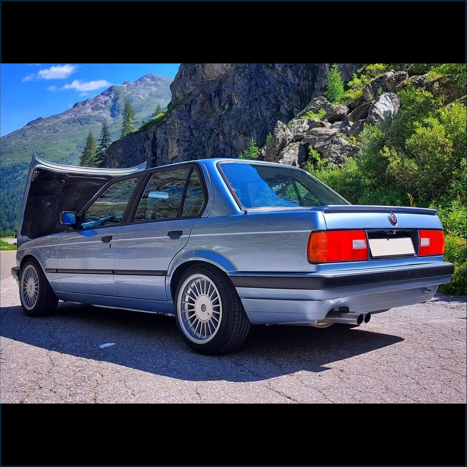 Iconic Alloys - Retro, Classic & Race Wheels