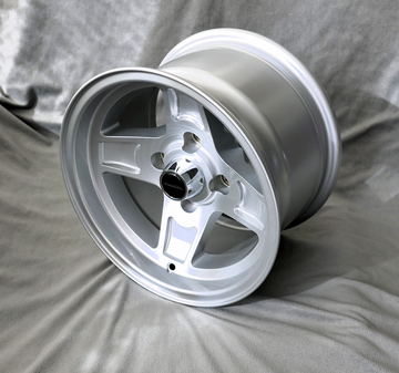 Iconic Alloys - Retro, Classic & Race Wheels