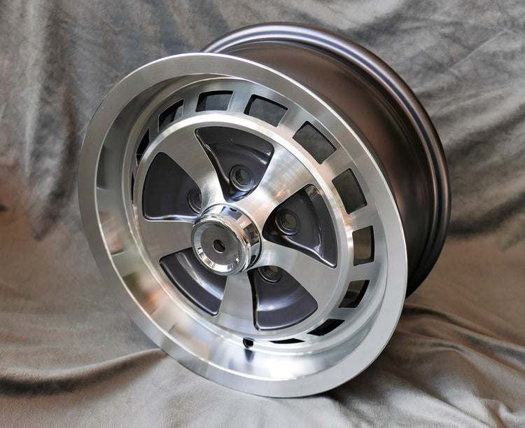 Iconic Alloys - Retro, Classic & Race Wheels